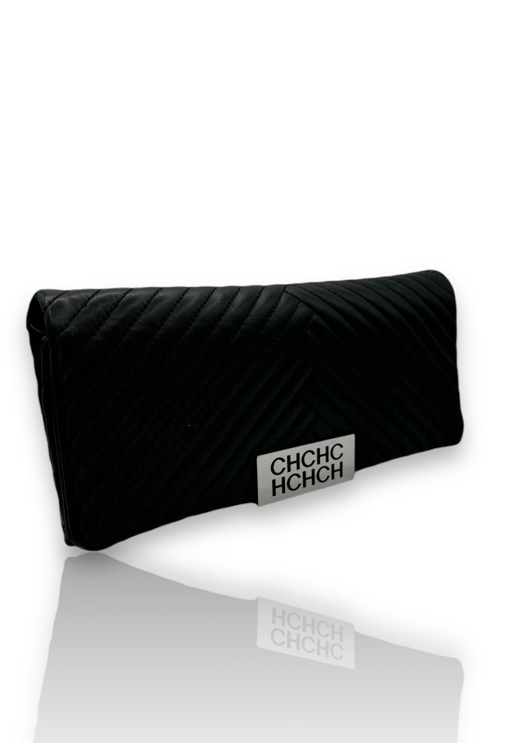 PADDED CLUTCH- CAROLINA HERRERA – Glam-my México